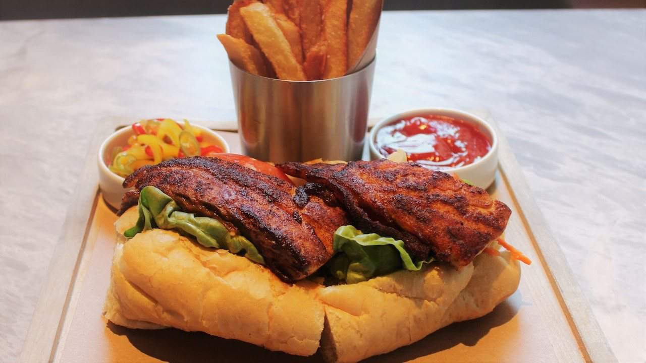 Blackened Texas Redfish Sandwich - Goodtaste with Tanji