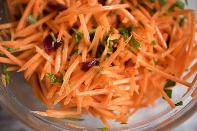 Carrots Râpées (Carrot Salad) - Goodtaste with Tanji