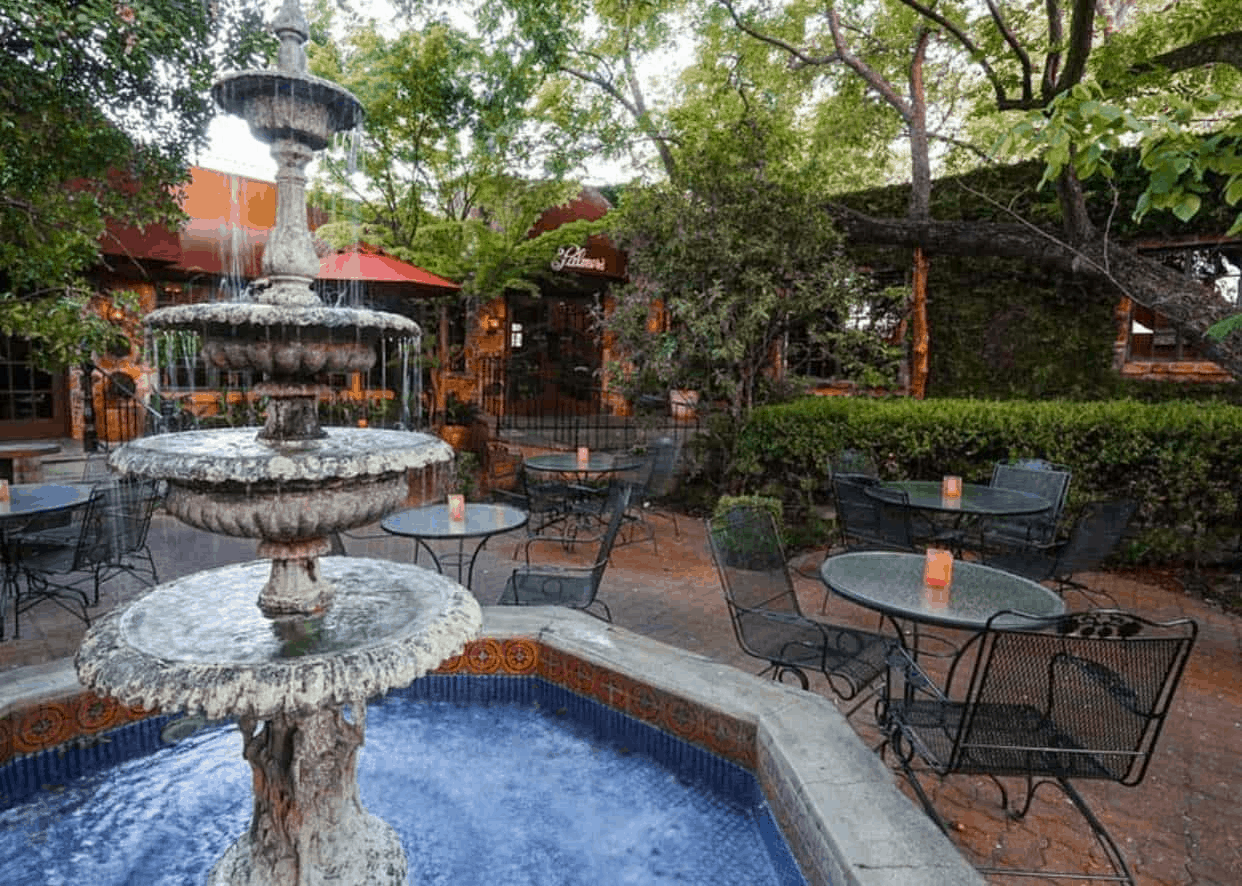 The Best Patios for Warm-Weather Dining in Texas - Goodtaste with Tanji