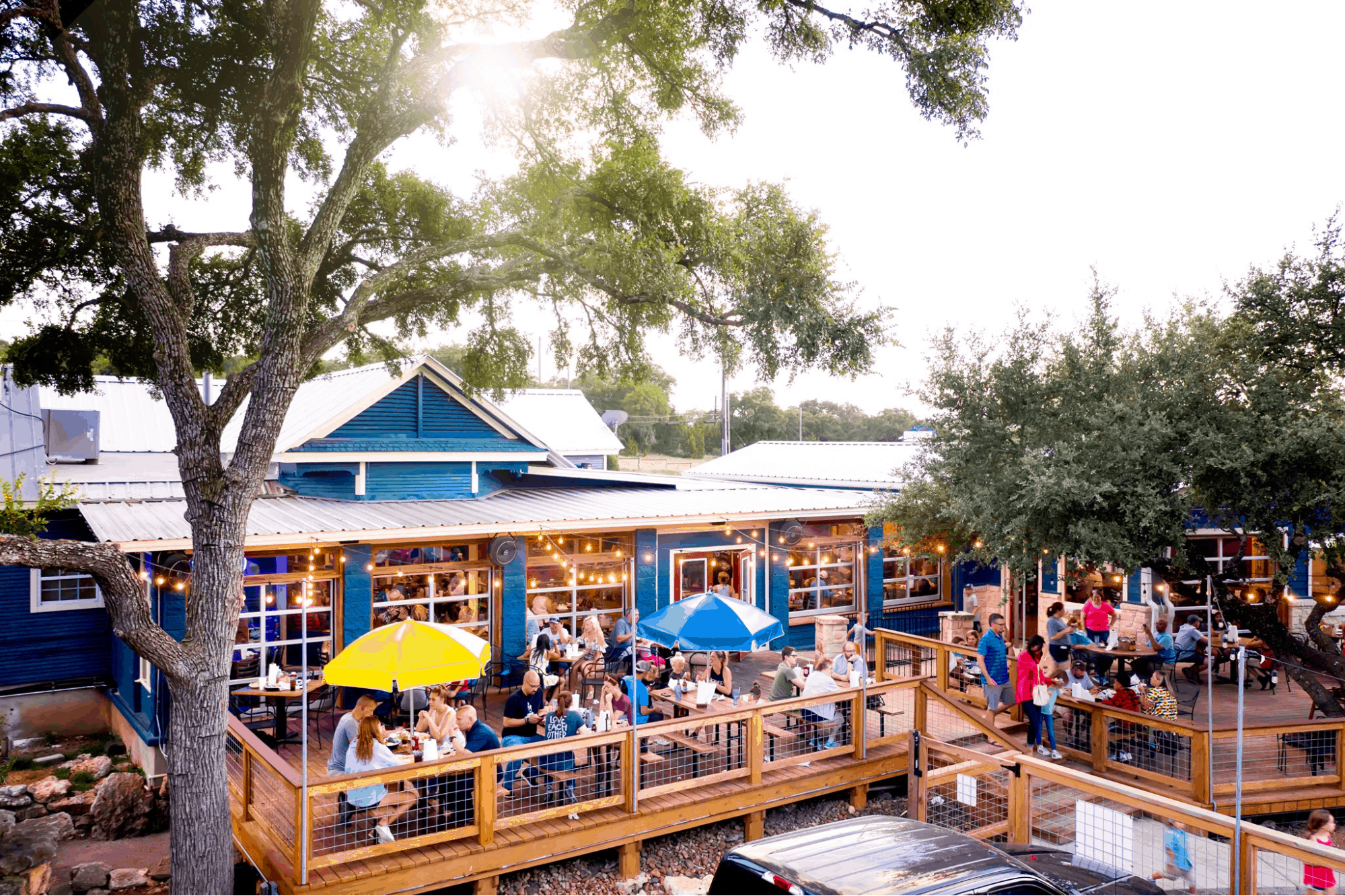 The Best Patios for Warm-Weather Dining in Texas - Goodtaste with Tanji