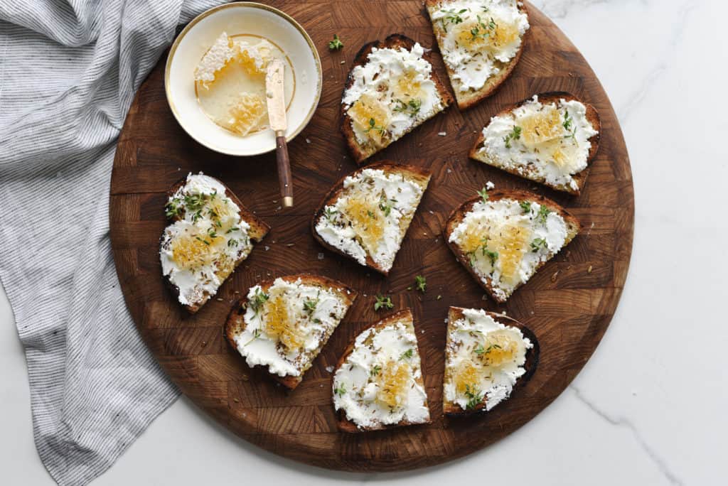 Grilled Bread with Goat Cheese, Honeycomb, and Fennel Seed - Goodtaste ...