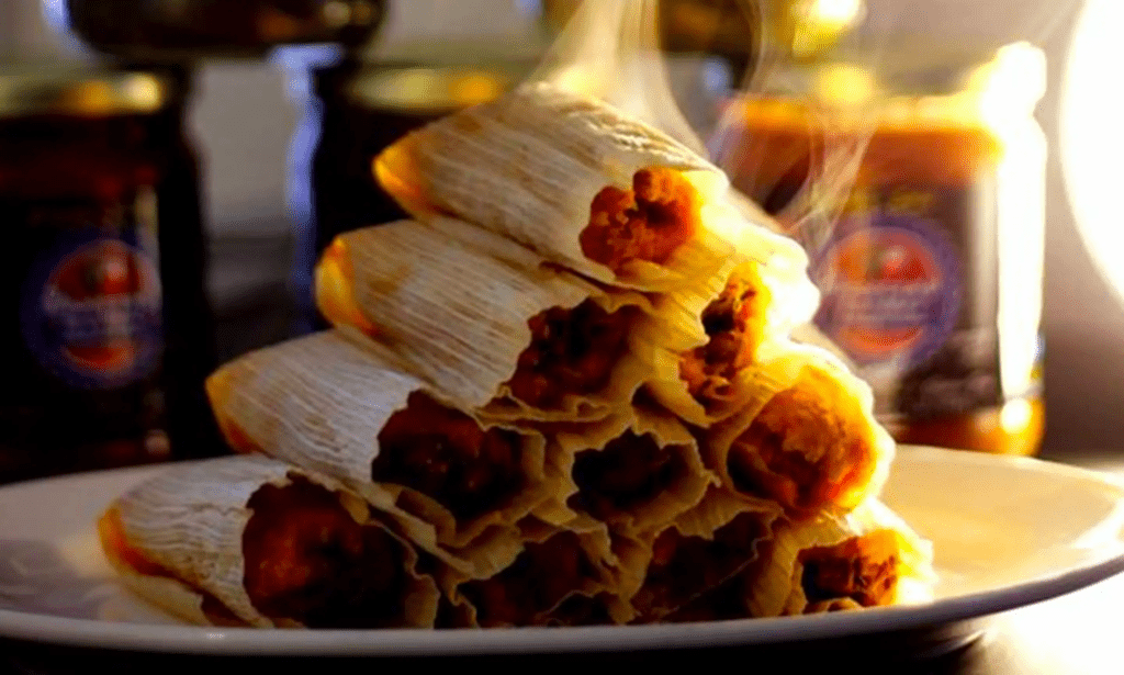 S8E9 - The Best Tamales in Texas - Goodtaste with Tanji
