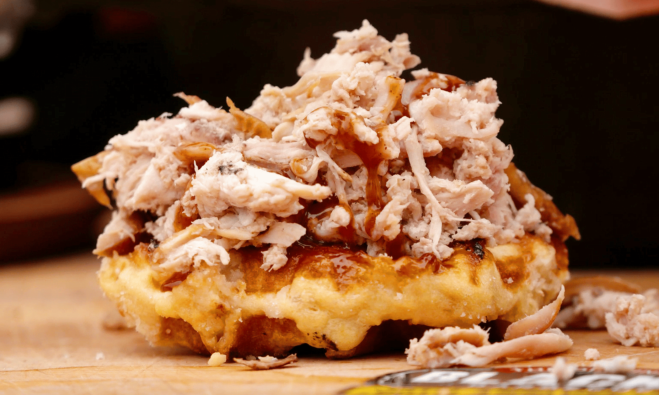 S9E1 - The Original Black's Barbecue: Chow Down on Barbecue for ...
