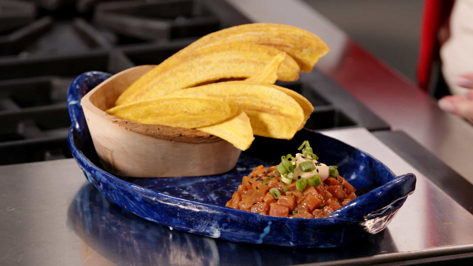 S10E6 - Goya Tuna Tartare with Aji Crema and Plantain Strips ...