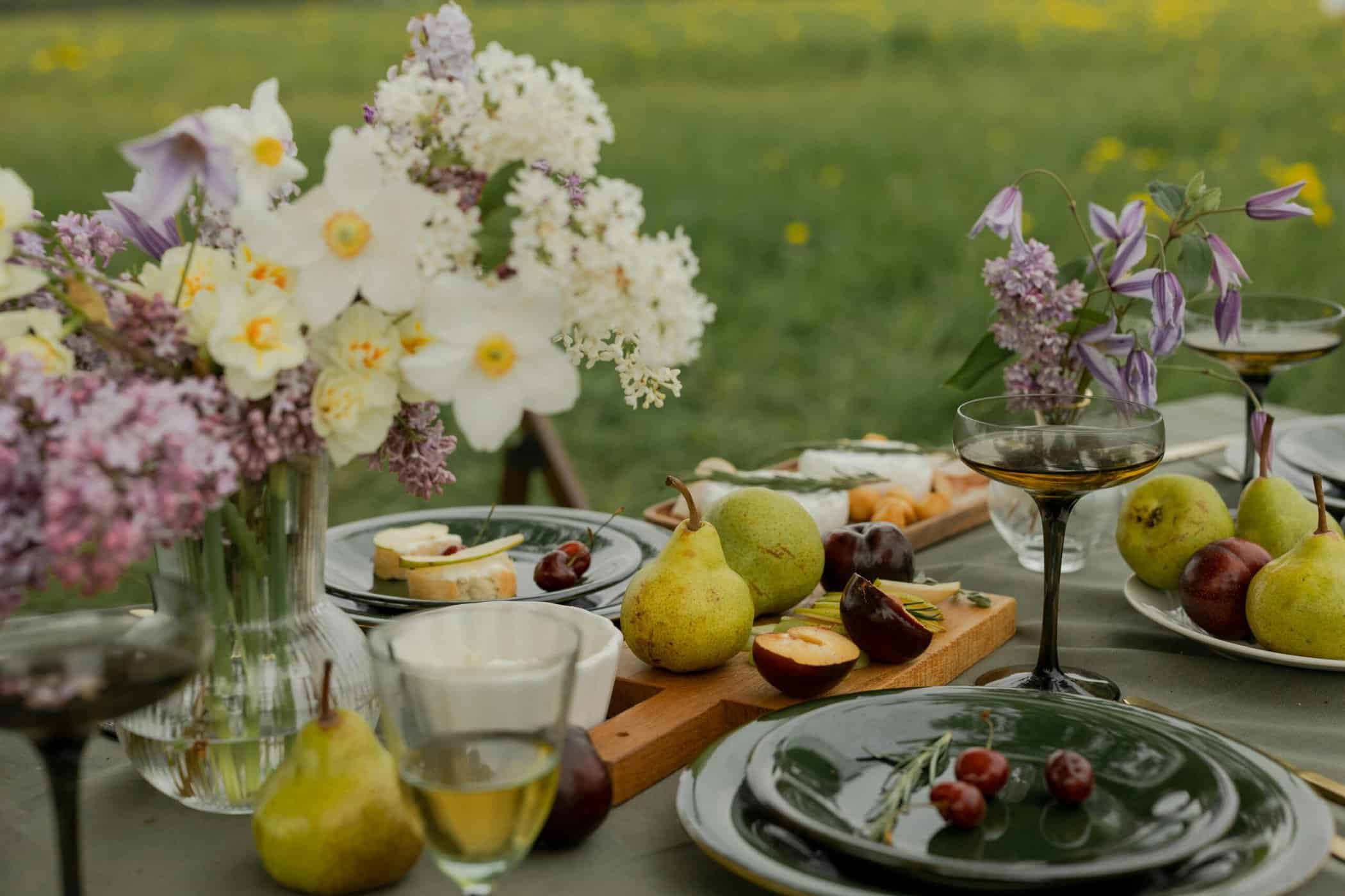 7 Spring Wines to Welcome Bluebonnet Season! - Goodtaste with Tanji